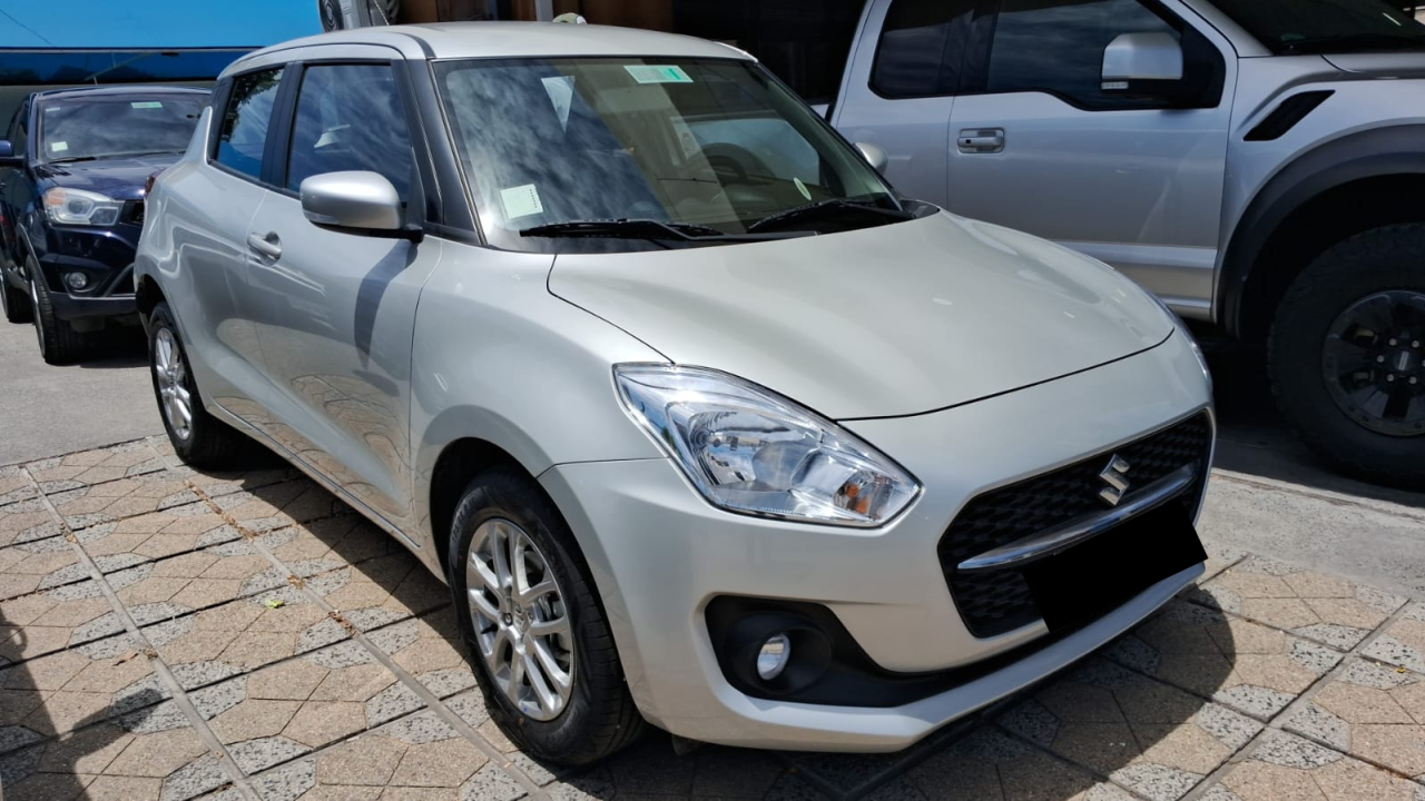 SUZUKI SWITF 2023 - Automotora Mardones